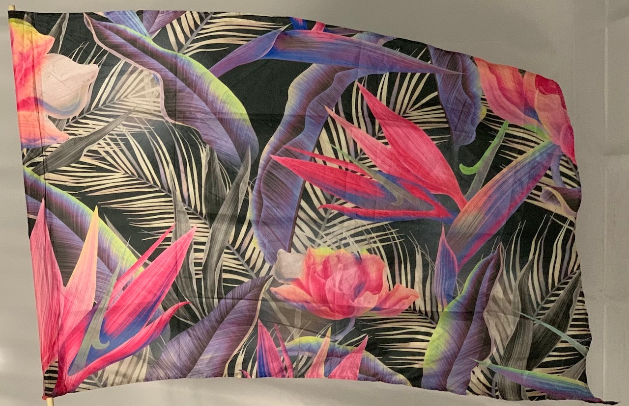40 tropical flower flags - guardcloset