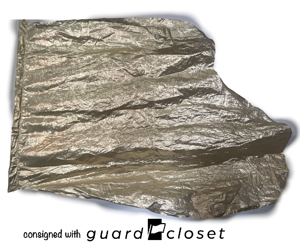 7 solid gold flags - guardcloset