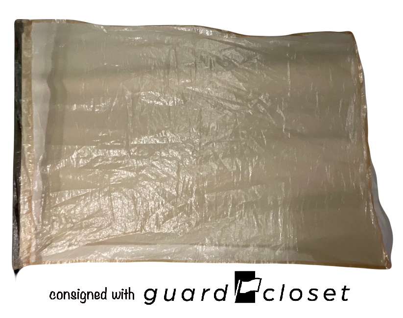 7 iridescent gold flags - guardcloset